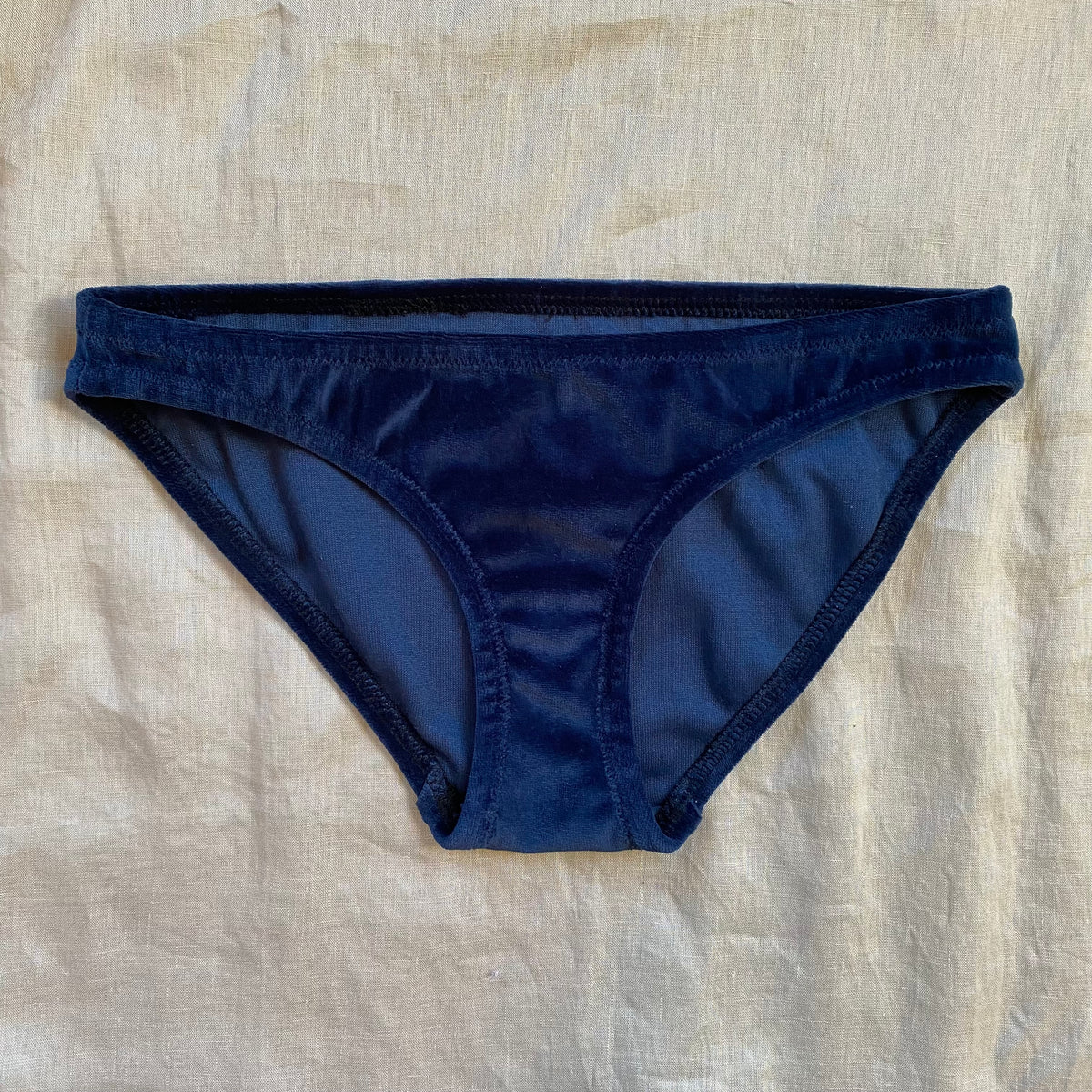 Prairie Velvet Clover Briefs – Five of Hearts